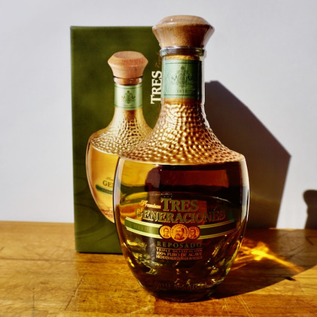 Tequila - Tres Generaciones Reposado / 70cl / 38%